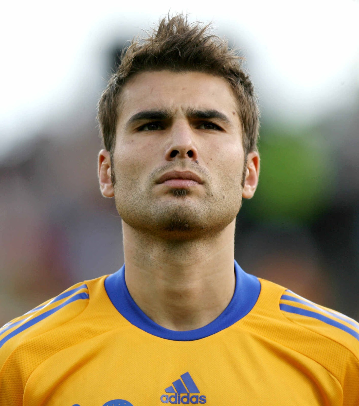 SportinRomagna&San Marino: FOTONOTIZIA - CE - Calcio, Adrian Mutu vola ...