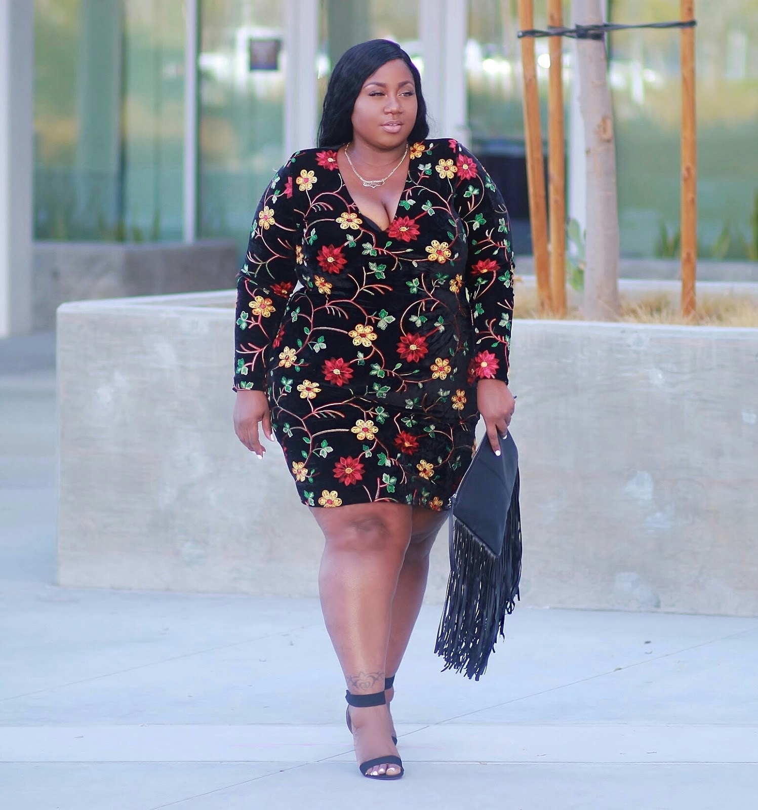 LACE N LEOPARD: Velvet Flower