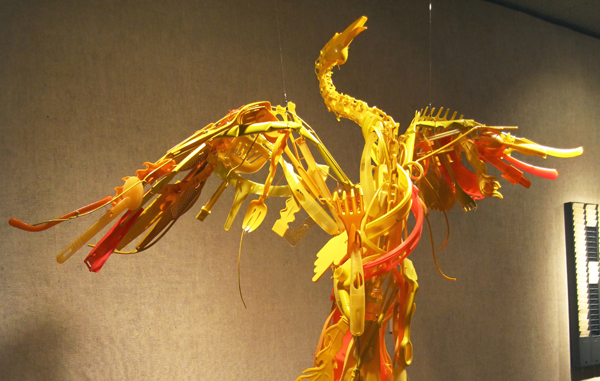 Animal Sculptures Made of Plastic Pieces | Interesting Creative Designs