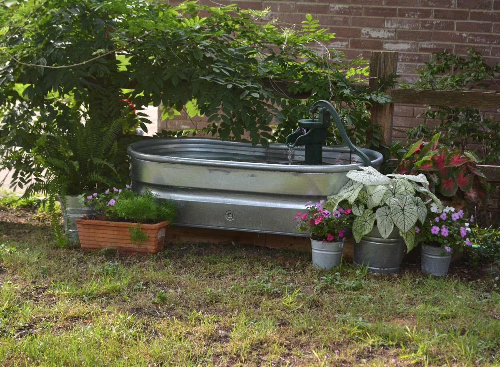 Let's Add Sprinkles: Our Farmhouse Chic Fountain