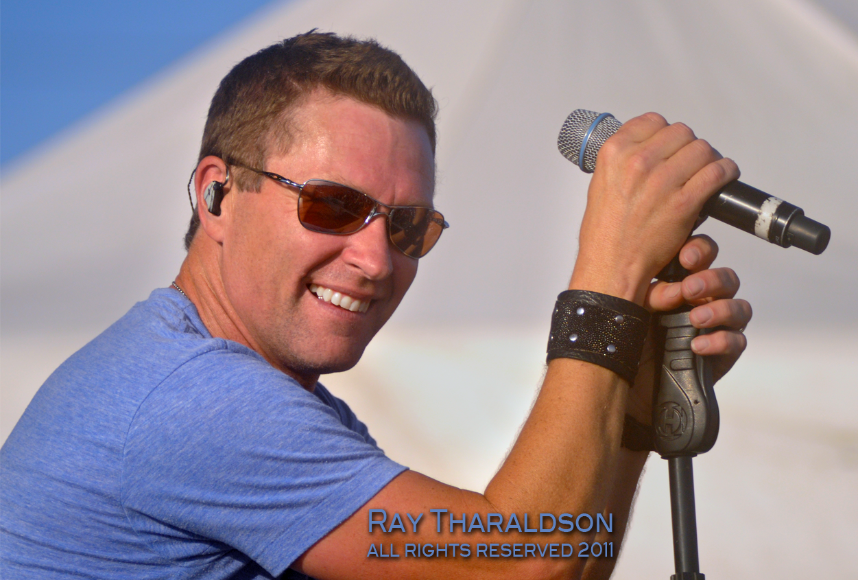 The Art of Concert Photography: Craig Morgan: A real life dude!