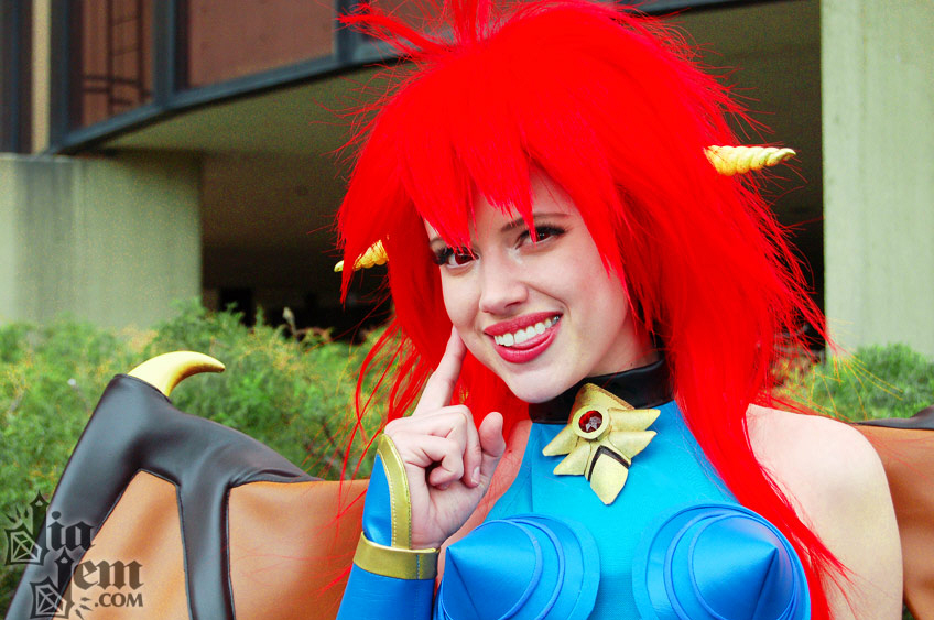 2 old 4 anime?: Cosplay: Mink from Dragon Half