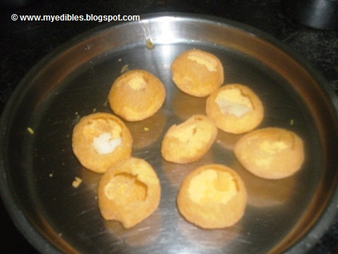 Edible Entertainment: Ragda Puri (& Dahi Puri)