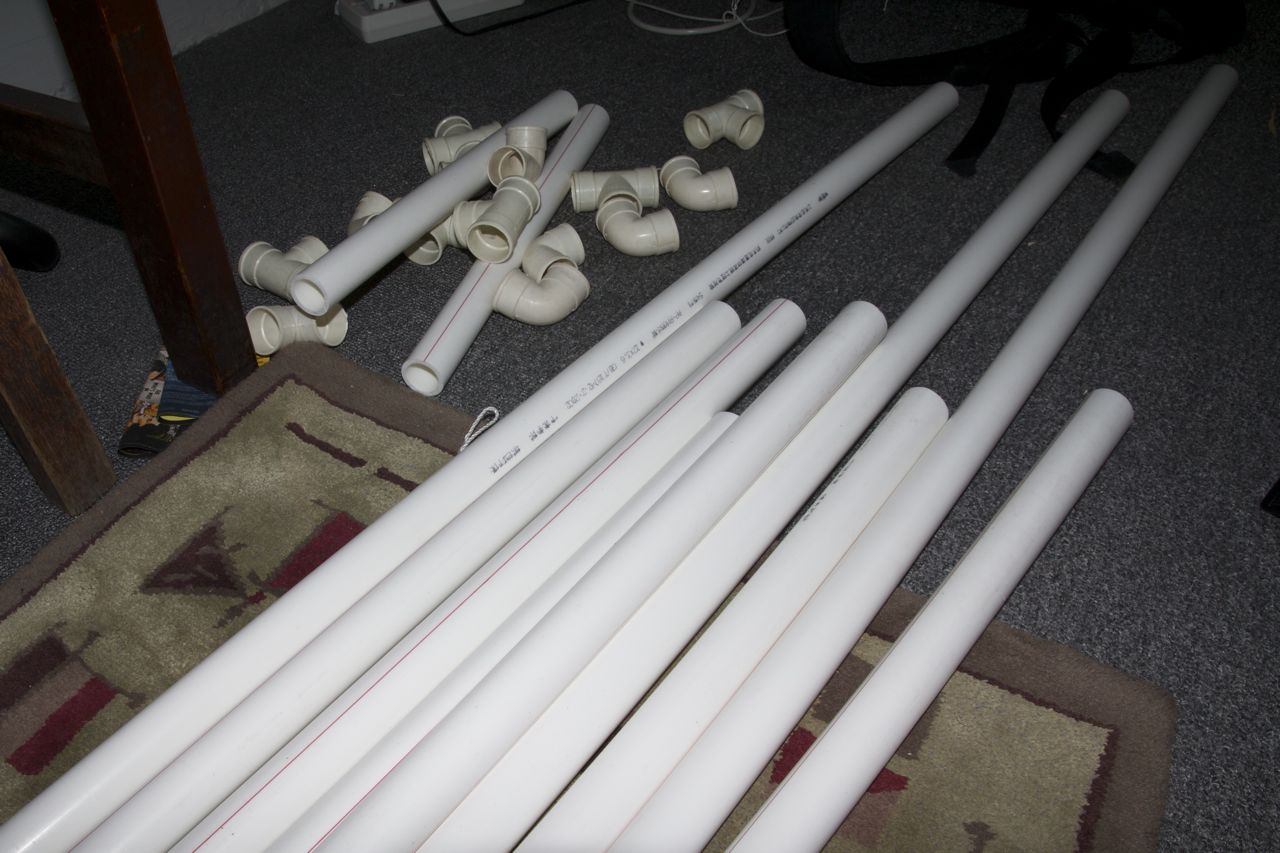 A Billion Civilians: Making a hockey goal in China