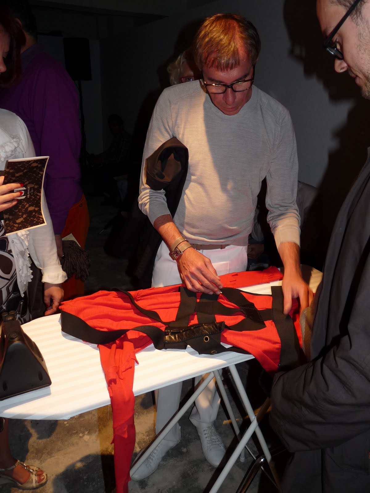 Andreea Badala. Murmur fw 11/12 @ Pasarela | Feather In A Shoe