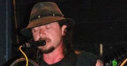 A Rock Star in SL and RL: Meet Wayne Davis- Tea Couturier Reporting ...