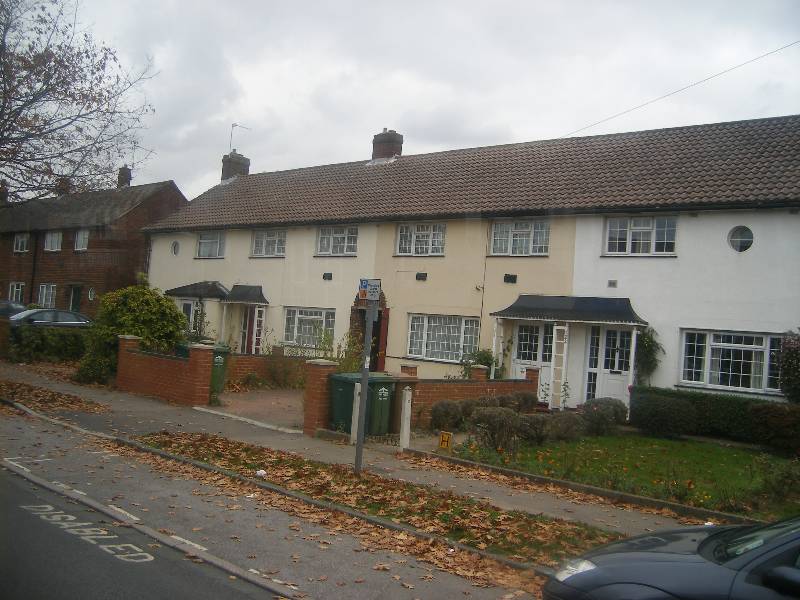 London buses one bus at a time: the return: The Number 203 Route