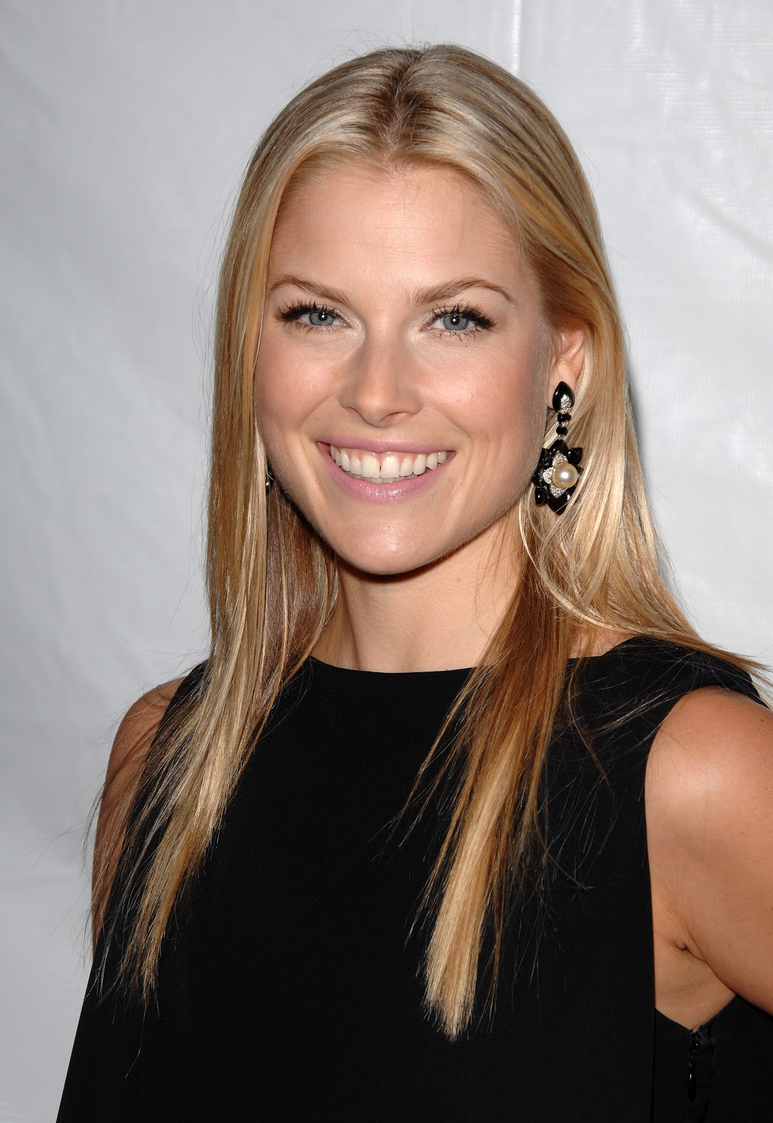 Ali Larter Photo Gallery1 | Tv Series Posters and Cast