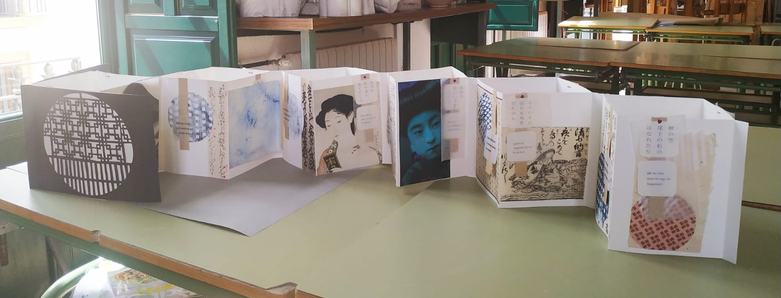 ENTRE LOMOS: LIBROS DESPLEGABLES