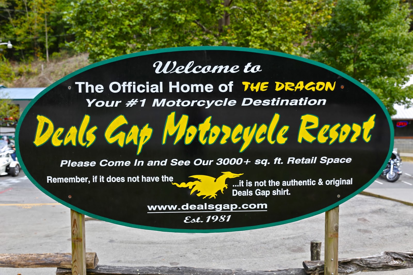 Sweet Southern Days: Tail Of The Dragon