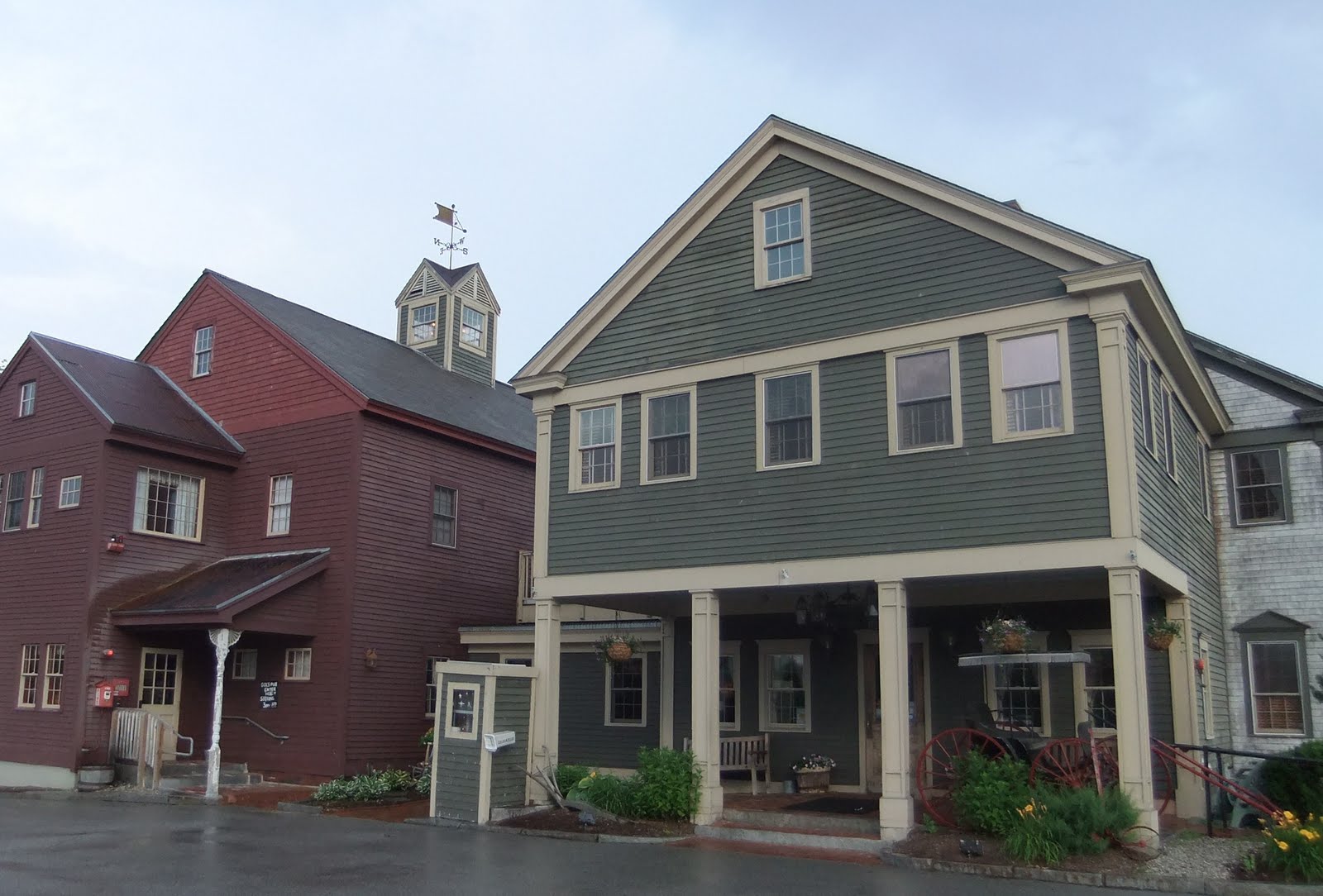 Fish Free Restaurant Reviews: The Common Man - Concord, NH