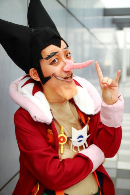 AniMEME HQ: Foxy Cosplay