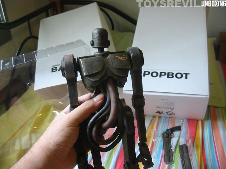 Unboxing Popbots from ThreeA Toys