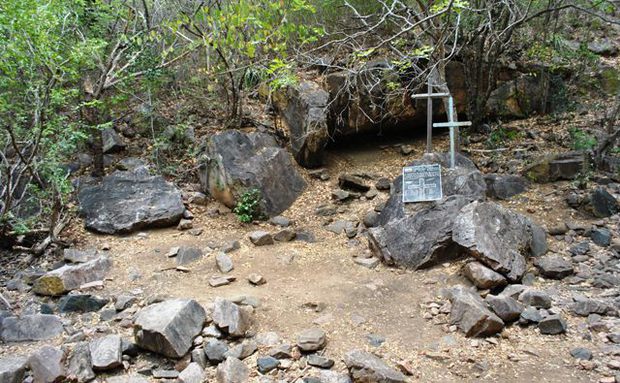 LAMPIÃO - Arte Tumular - 244 - Grota do Angico, no município de Poço ...