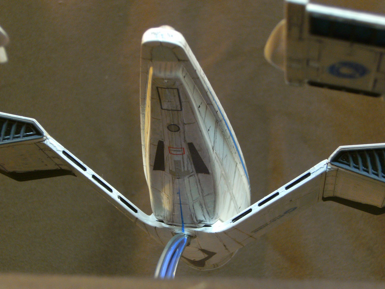 Happyscale-Modellbau: N.S.E.A. Protector (Galaxy Quest) - Pegasus Model ...