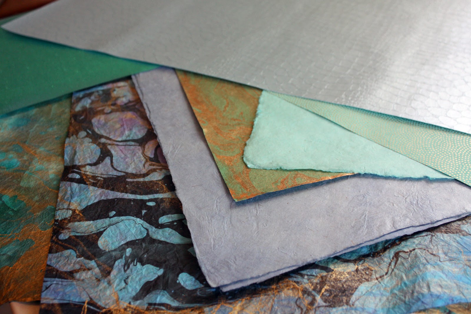 linenlaid&felt Katie Gonzalez: A very special paper delivery