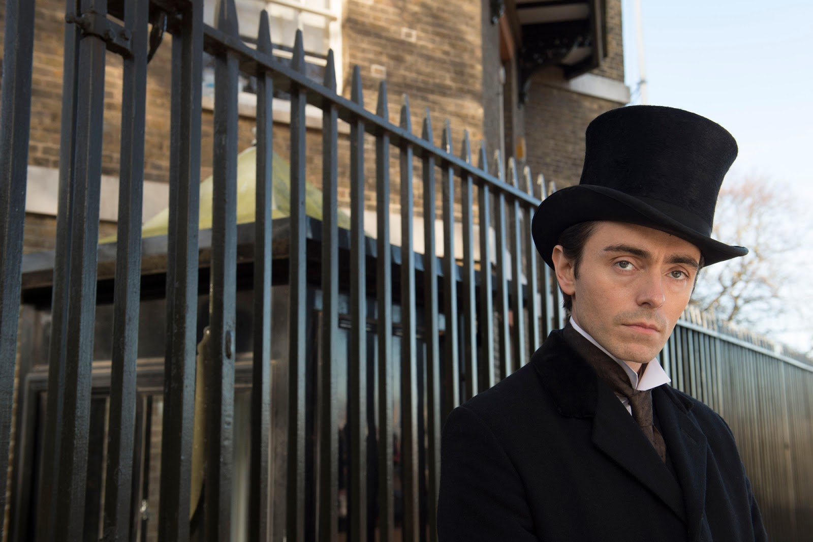 FILMY KOSTIUMOWE: The Secret Agent (TV Serial 2016– )