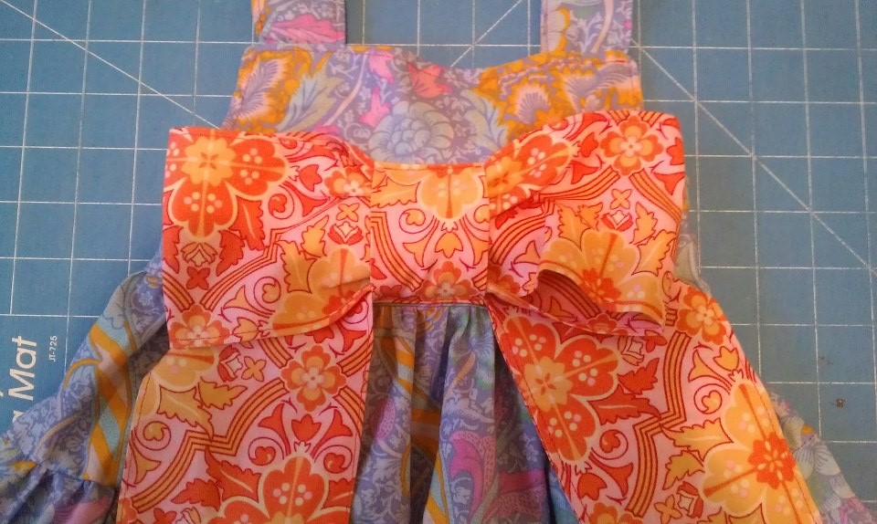Create Kids Couture: Tutorial Tuesday: The Perfect Bow