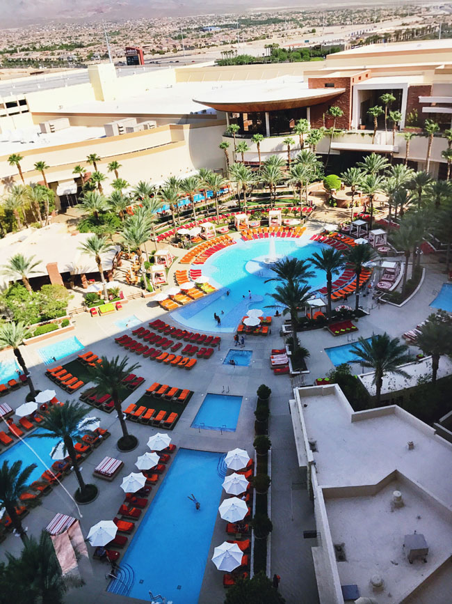 Las Vegas Recap & Red Rock Hotel - Red Soles and Red Wine