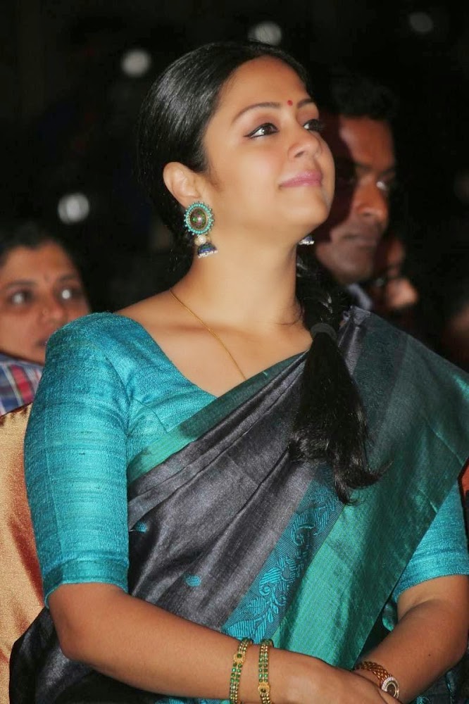 Jyothika Latest Photos In Green Saree At 36 Vayathinile Audio Launch Hq Pics N Galleries