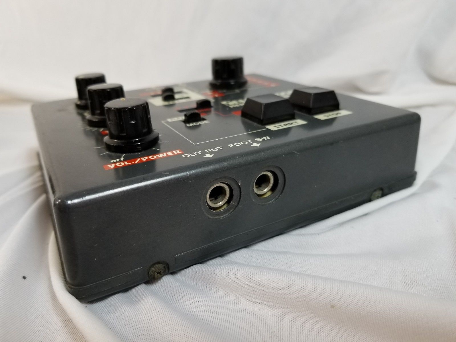 MATRIXSYNTH: Rare SOUNDMASTER MEMORY RHYTHM SR-88 Analog Drum Synth w ...