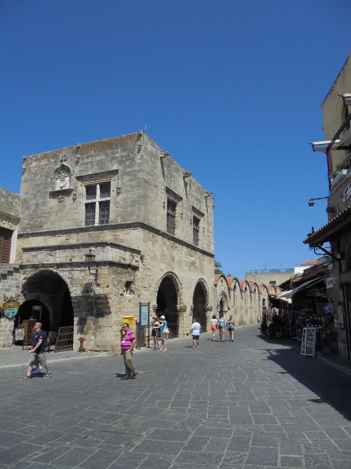 KLASIČNI AMATERIZAM U UMETNOSTI: RODOS - OSTRVO KOJE MORATE POSETITI ...