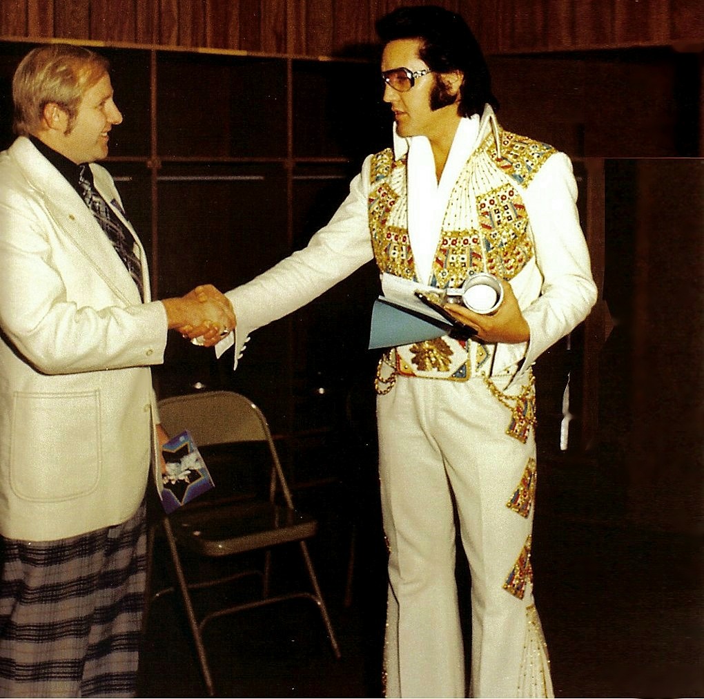 ELVIS PRESLEY PHOTO´S BLOG 3- 1970-1977: juni 2013