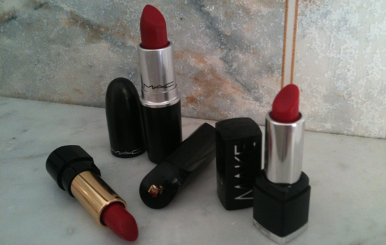 Reporte: Cómo maquillar los labios rojos / Cultura del Vestir