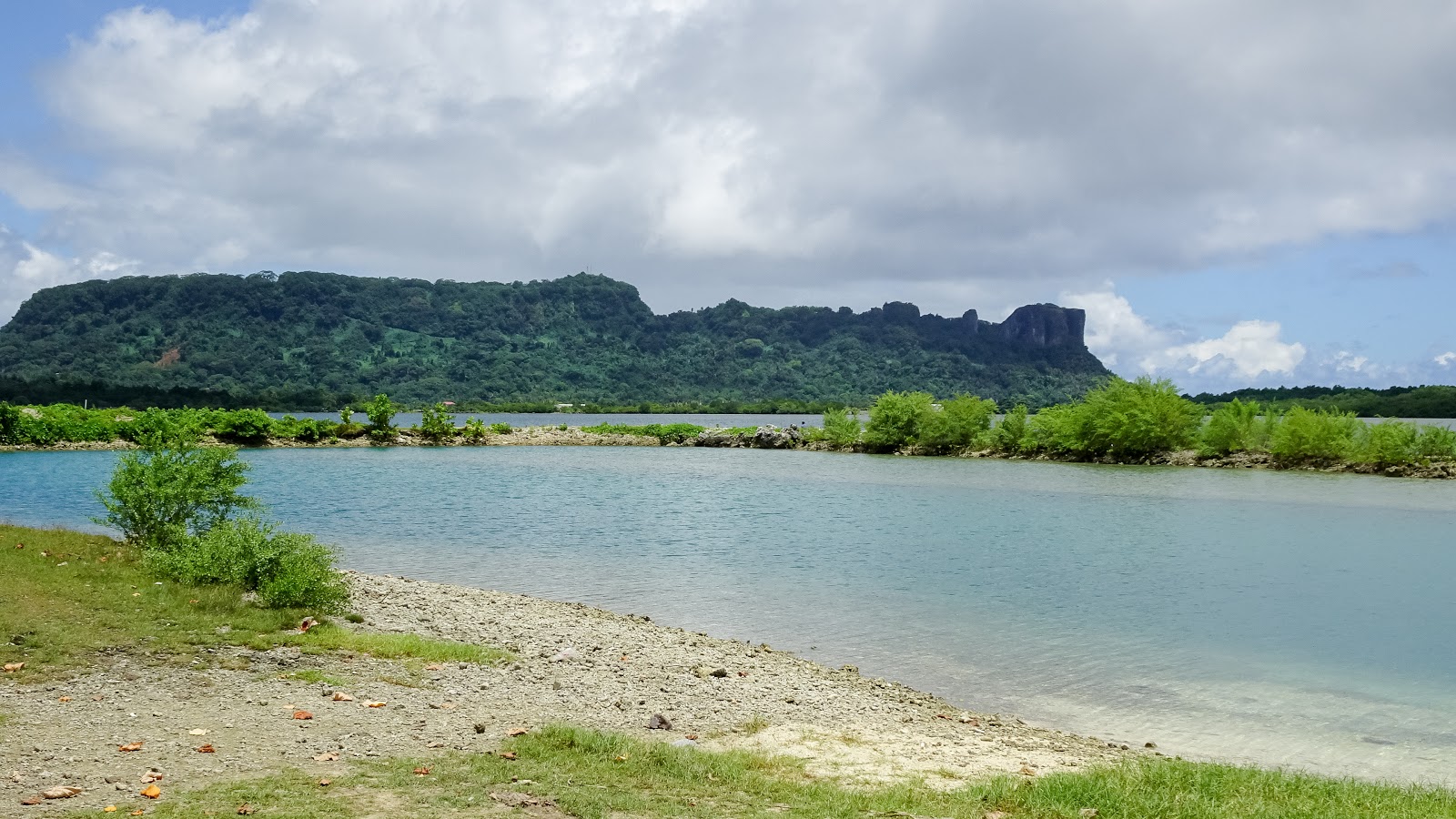 Micronesia - Where Mantas are not micro - Sven's Travel Venues