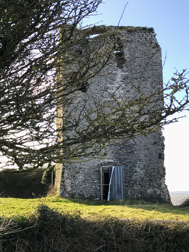 Patrick Comerford: A sunny afternoon by the Shannon and the ruins of ...