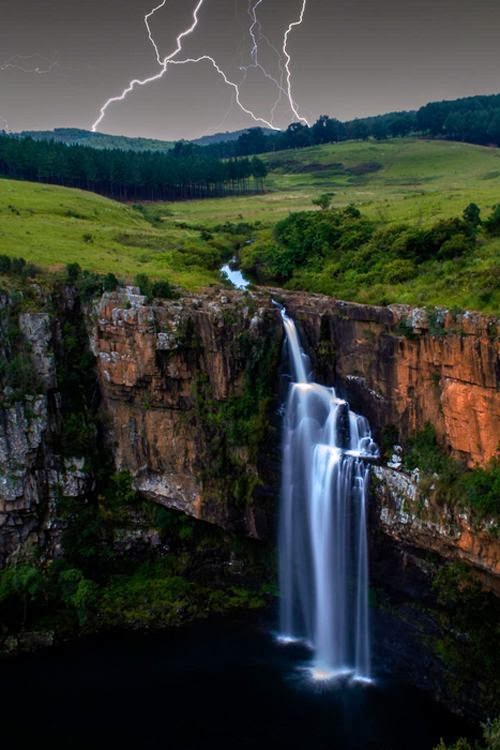 Waterfall Lightning, South Africa | World's Snaps