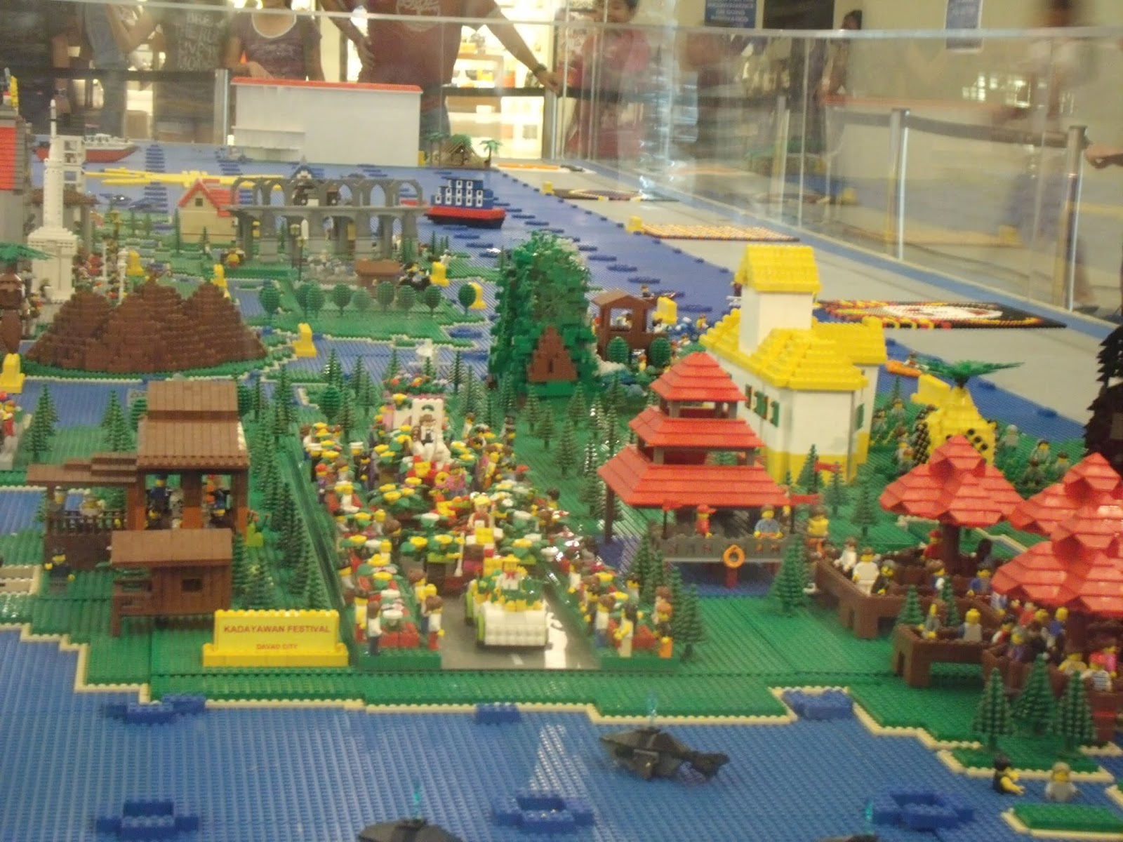 It's More Fun in the Philippines with LEGO - Cebu X-Geeks