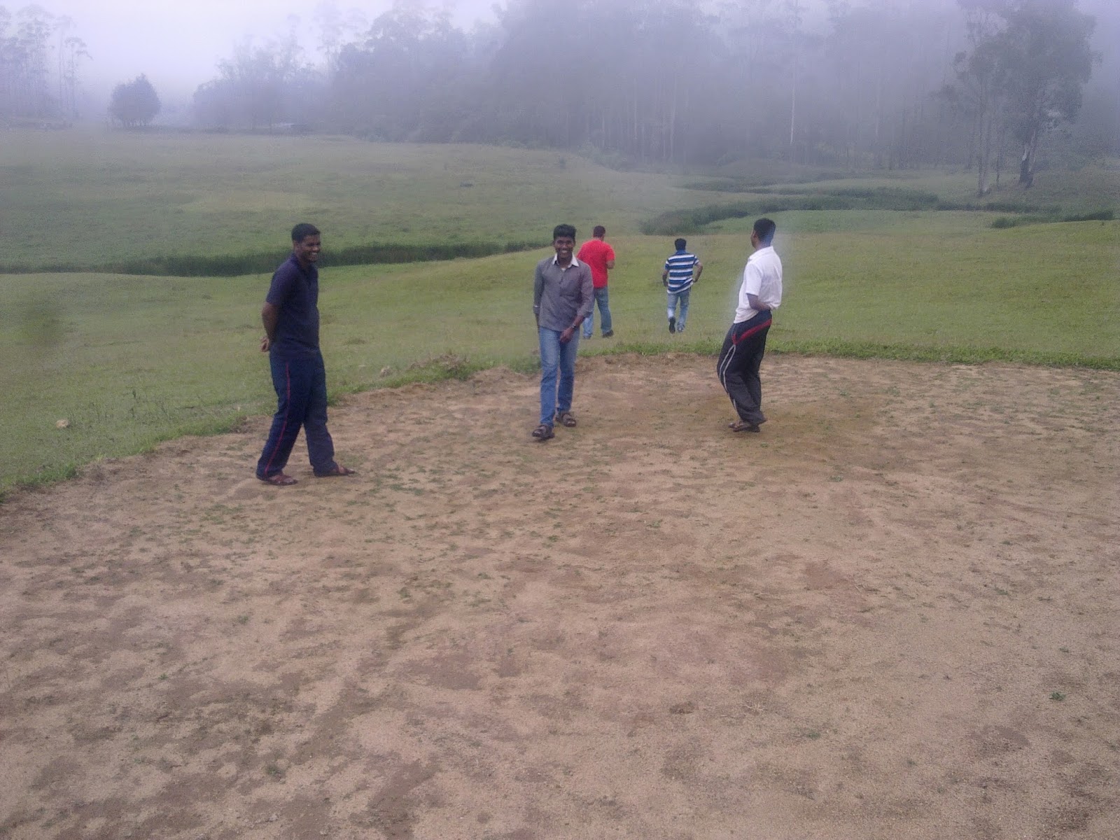 Srinivazen: Manimuthar falls, Kakachi, Manimuthar dam, Kuthiravetti tour