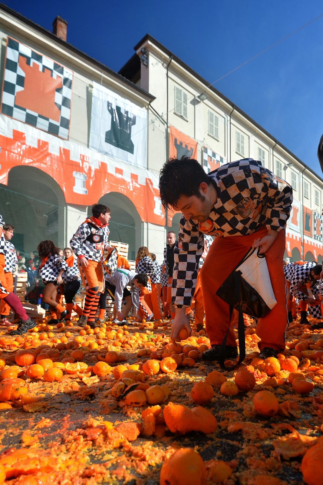 Food Fight in Italy: Battle of Oranges: Photo - Images Archival Store