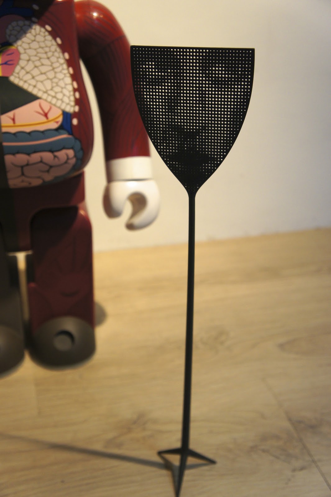 i - first person singular: "Dr. Skud" Fly-Swatter | Philippe Starck for ...