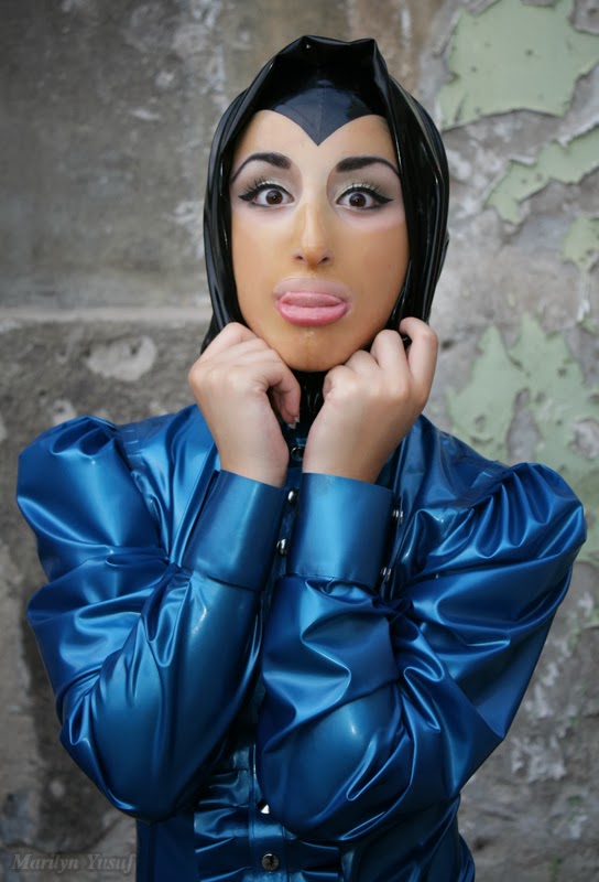 Latex Hood Caption Secondrilly