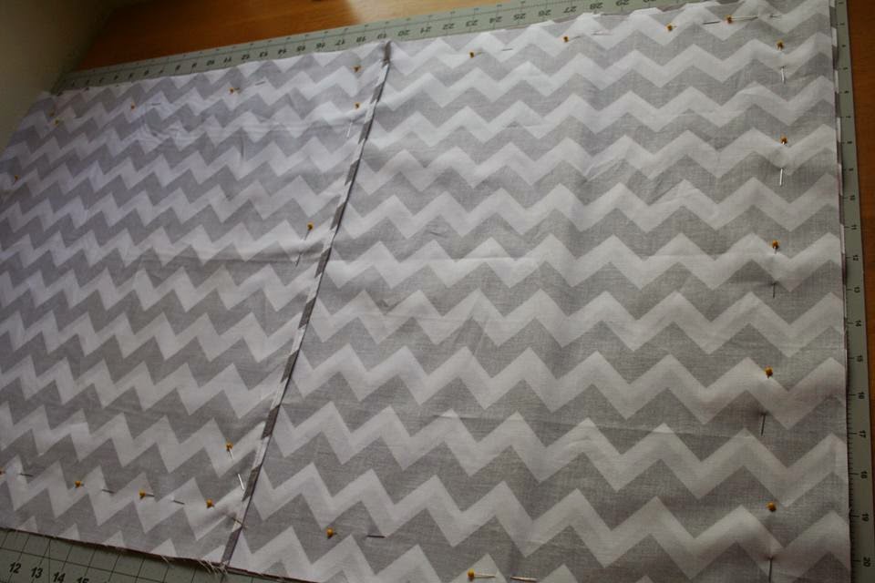 Glam Fabrics: Simple Pillow Sham Tutorial for Standard and King pillows