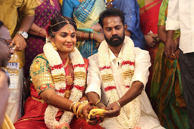RJ-turned Actor Ramesh Thilak and Navalakshmi Wedding | Indian ...