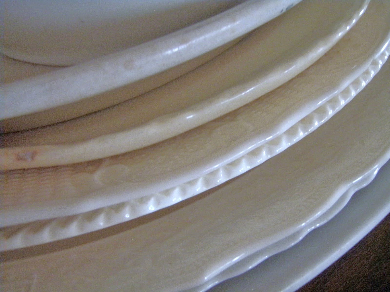 Cabin & Cottage : More White For Winter