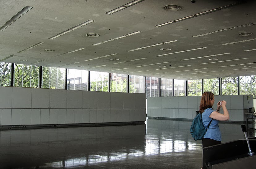 ArchitectureChicago PLUS: The redesign of the interior of Mies van der ...
