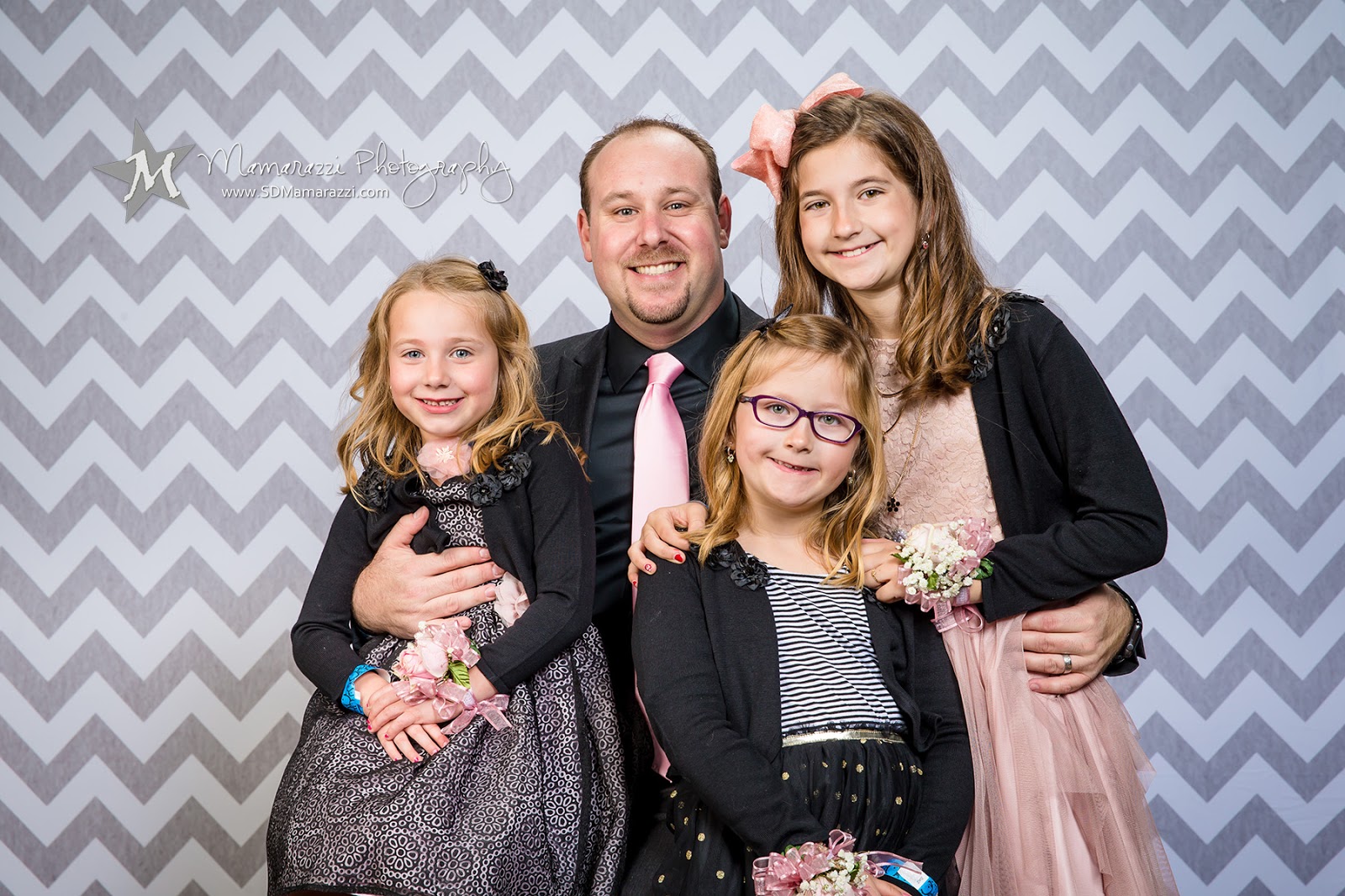Annual Father/Daughter Dance | Mamarazzi Photography - BLOG
