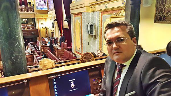 La Opinión de Almería: Diego Clemente debe explicarse