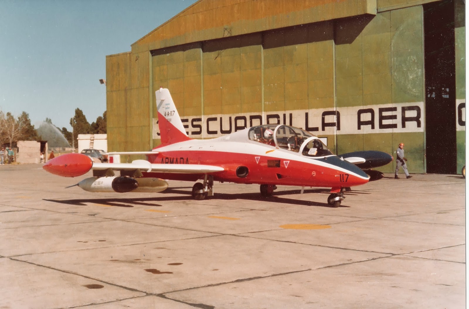 FDRA - Fuerza Aérea: Pictorial: Los Aermacchi MB 339 del COAN