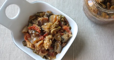 Cuinant entre llibres: Samfaina