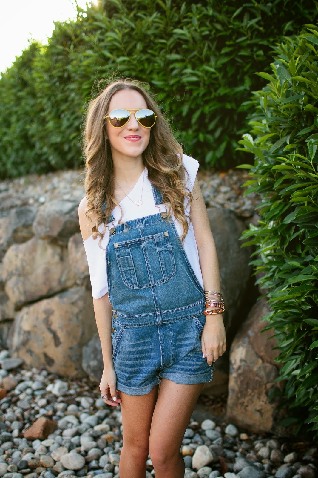 Laid-back & a Giveaway!! - Twenties Girl Style