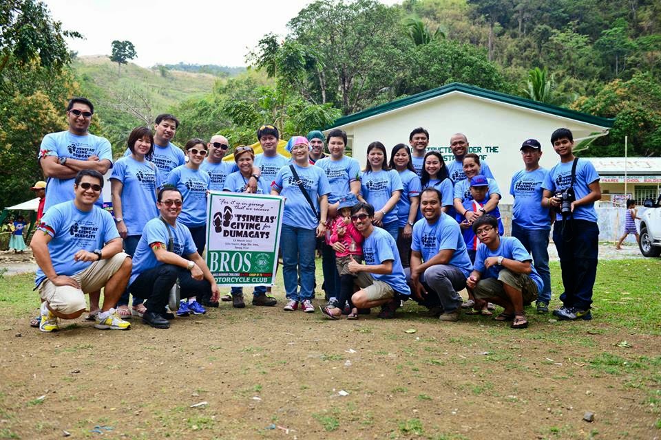 Live Love and Laugh : Outreach program of B.R.O.S. Tsinelas giving for ...