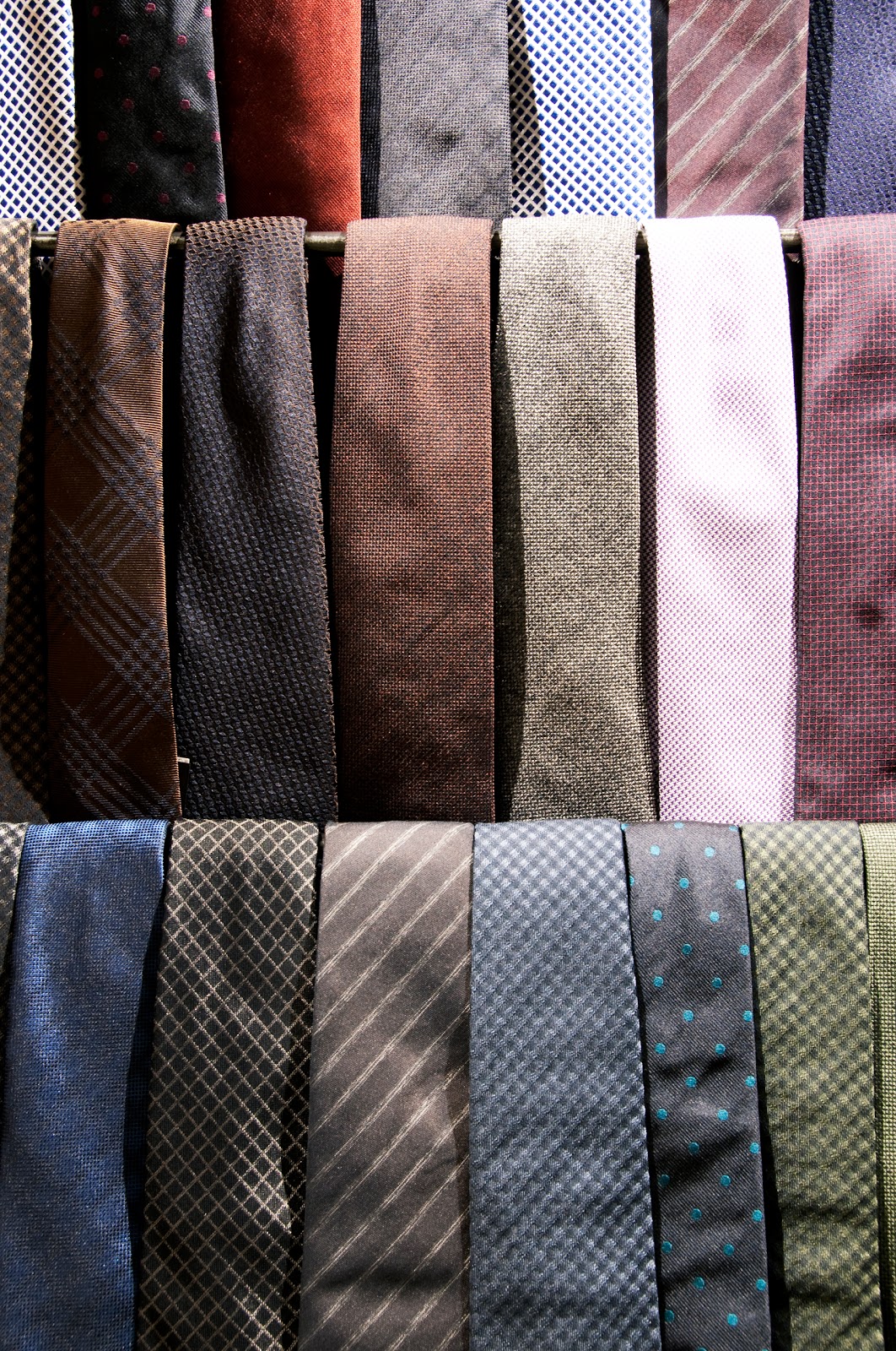 ANTONIO MIRO: ¿Cómo Combinar las Corbatas?