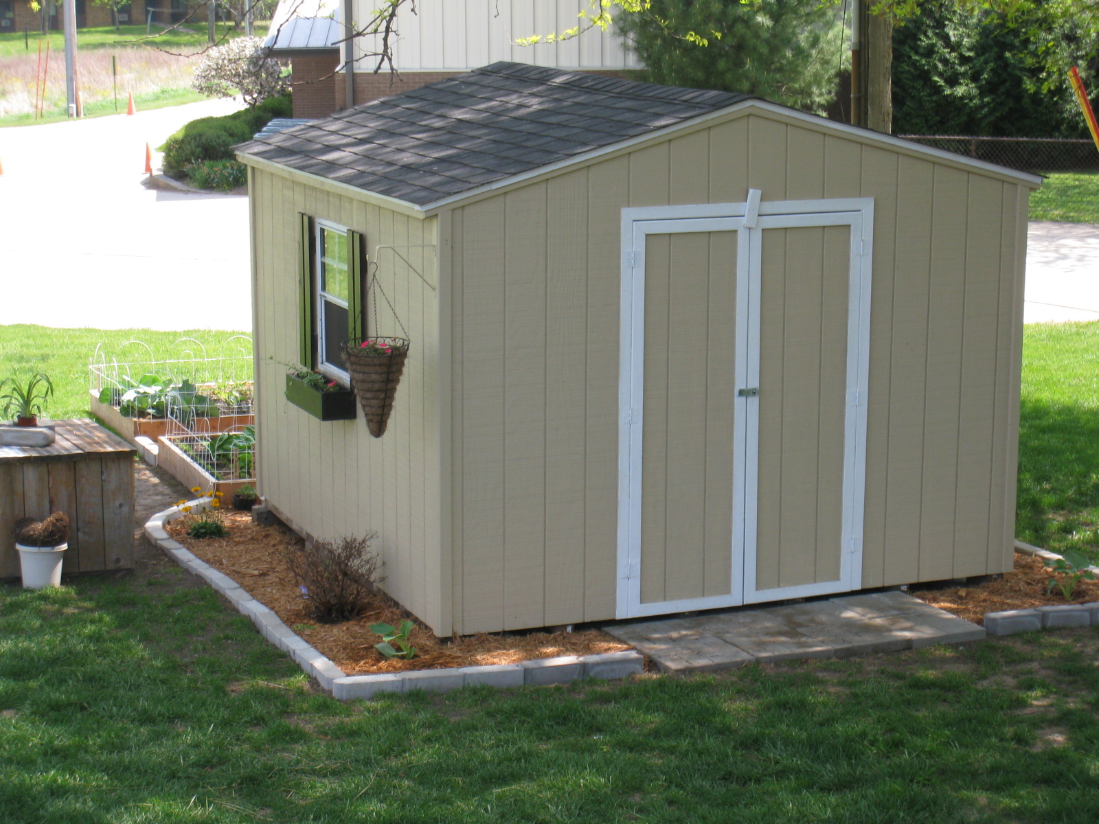 LOVE LAUGH THRIFT: Our shed redo and flea market finds!