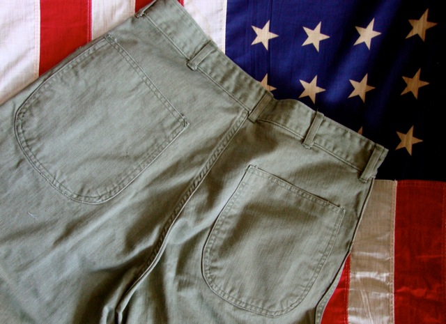 RIVETED: WW2 USMC UTILITY PANTS ....P41/P44/P47