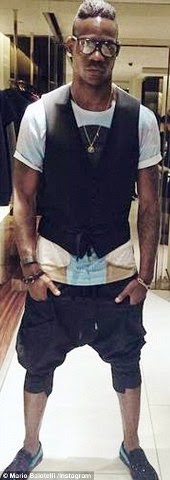 Are they back together? Mario Balotelli spotted with ex-fianc?e